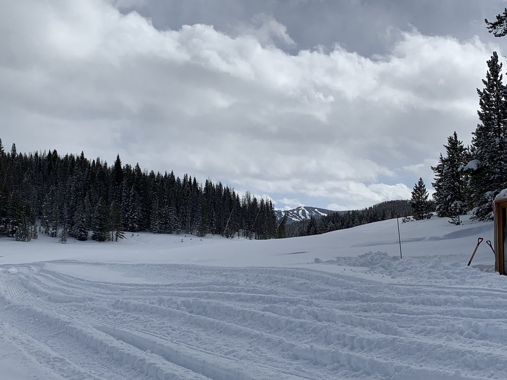 Free download The valley with Vail ski runs in the background To the ...