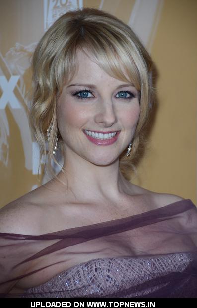 Free download Melissa Rauch 384769 [397x621] for your Desktop, Mobile ...